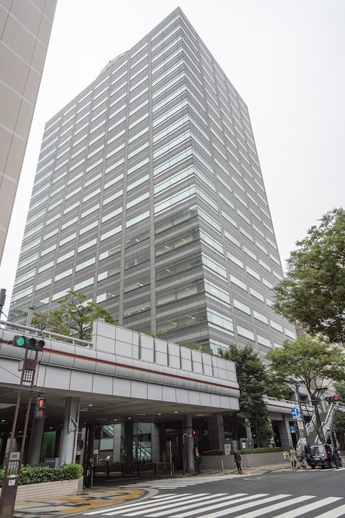 Regus | Tokyo Arca Central Building | LiquidSpace
