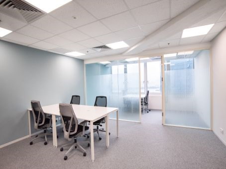 SPACES | HONG KONG, Spaces Wai Yip Street | LiquidSpace