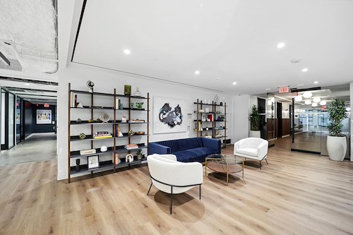 Hines | The Square at Bowen Building | LiquidSpace